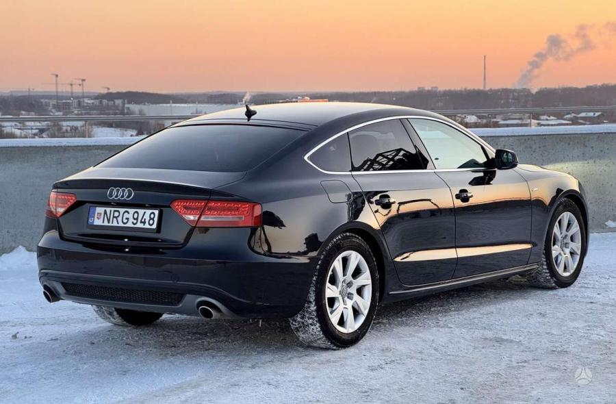 Черный Ауди A5 Sportback 2011 в Вильнюс, объемом двигателя 2.70 л и пробегом 315 тыс. км за 6500 €, фото 4 на AUTOMOTO.COM.LV