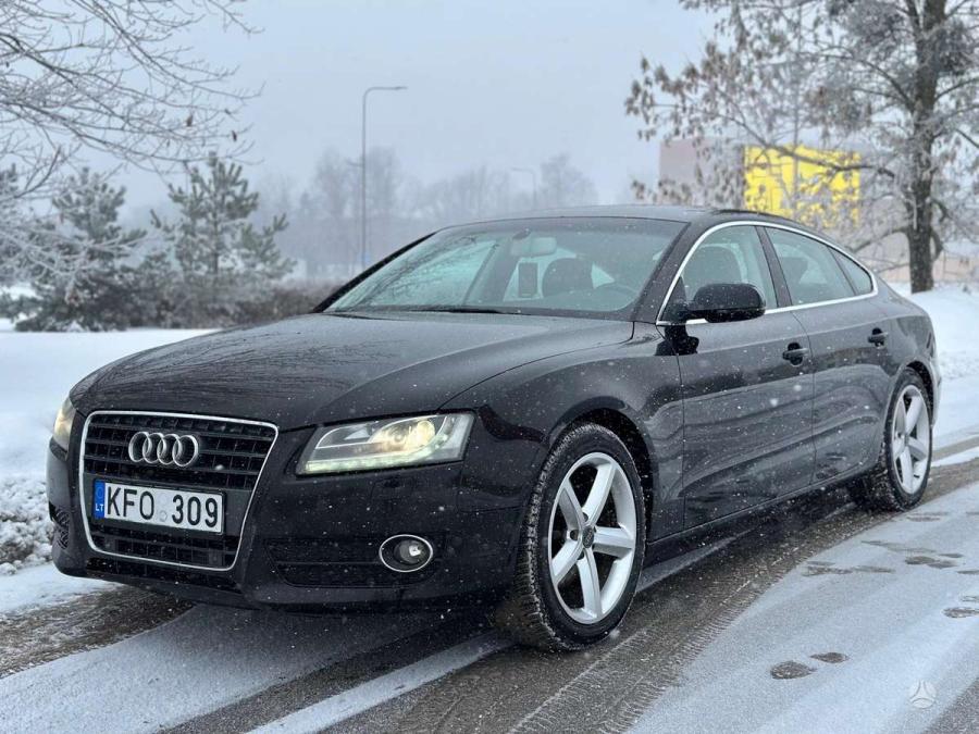 Melns Audi A5 Sportback 2011 Kauņa, ar dzinēja tilpumu 2.70 L un nobraukumu 343 tūkst. km par 5900 €, foto 1 vietnē AUTOMOTO.COM.LV
