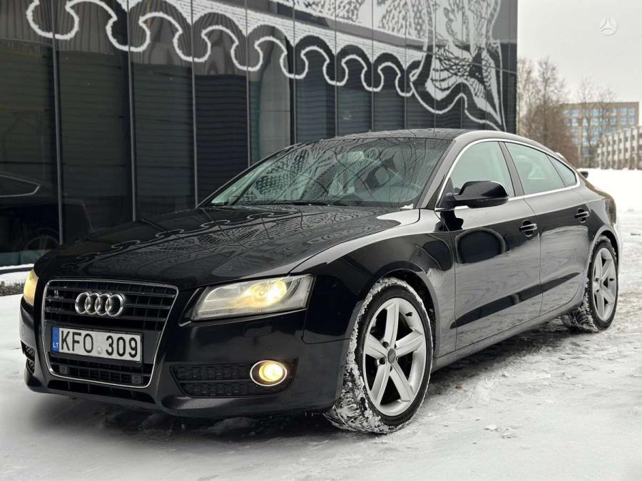 Черный Ауди A5 Sportback 2011 в Каунас, объемом двигателя 2.70 л и пробегом 343 тыс. км за 6000 €, фото 1 на AUTOMOTO.COM.LV