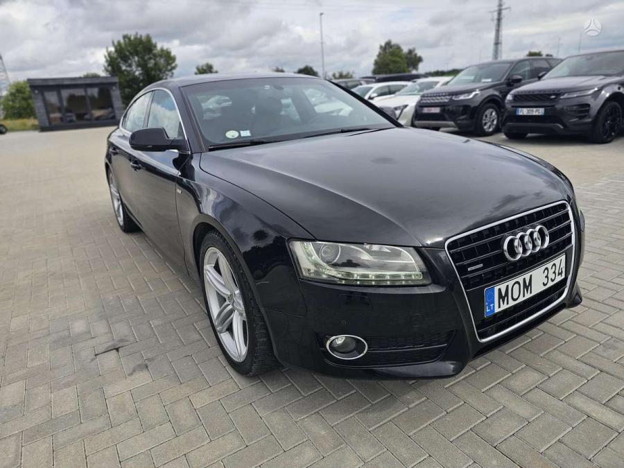 Black Audi A5 Sportback 2011 in Taurage, with an engine capacity of 3.00 L and mileage of 325 thousand km for 6200 €, photo 4 on AUTOMOTO.COM.LV