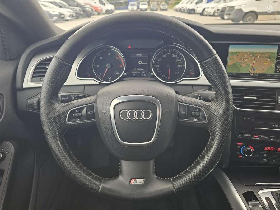 Black Audi A5 Sportback 2011 in Taurage, with an engine capacity of 3.00 L and mileage of 325 thousand km for 6200 €, photo 16 on AUTOMOTO.COM.LV
