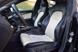 Black Audi A5 Sportback 2013 in Vilnius, with an engine capacity of 3.00 L and mileage of 261 thousand km for 11500 €, photo 10 on AUTOMOTO.COM.LV