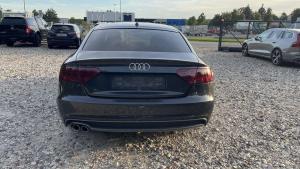 Черный Ауди A5 Sportback 2013 в Каунас, объемом двигателя 1.97 л и пробегом 199 тыс. км за 9350 €, фото 5 на AUTOMOTO.COM.LV