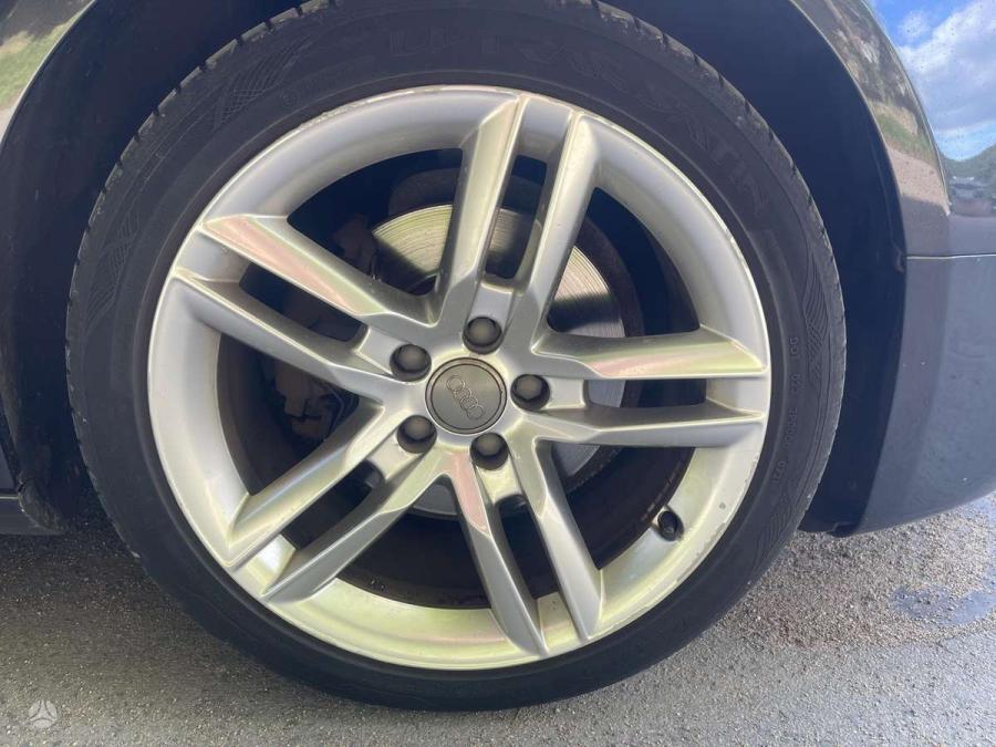 Черный Ауди A5 Sportback 2013 в Каунас, объемом двигателя 1.97 л и пробегом 199 тыс. км за 9350 €, фото 16 на AUTOMOTO.COM.LV