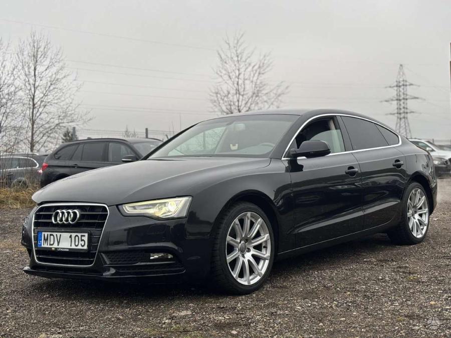 Melns Audi A5 Sportback 2014 Utena, ar dzinēja tilpumu 1.97 L un nobraukumu 164 tūkst. km par 5999 €, foto 1 vietnē AUTOMOTO.COM.LV