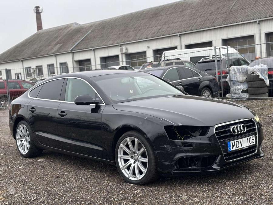 Melns Audi A5 Sportback 2014 Utena, ar dzinēja tilpumu 1.97 L un nobraukumu 164 tūkst. km par 5999 €, foto 2 vietnē AUTOMOTO.COM.LV
