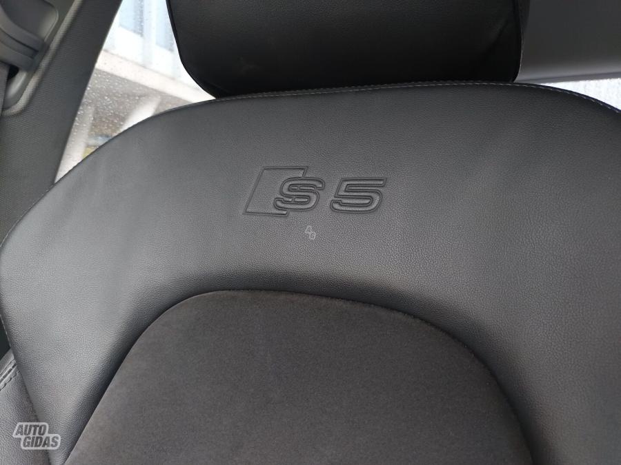 Melns Audi A5 Sportback 2014 Viļņa, ar dzinēja tilpumu 2.00 L un nobraukumu 257 tūkst. km par 9800 €, foto 13 vietnē AUTOMOTO.COM.LV