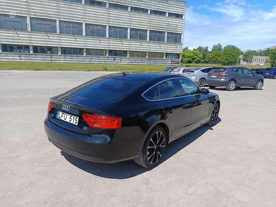 Черный Ауди A5 Sportback 2014 в Вильнюс, объемом двигателя 2.00 л и пробегом 257 тыс. км за 9800 €, фото 7 на AUTOMOTO.COM.LV