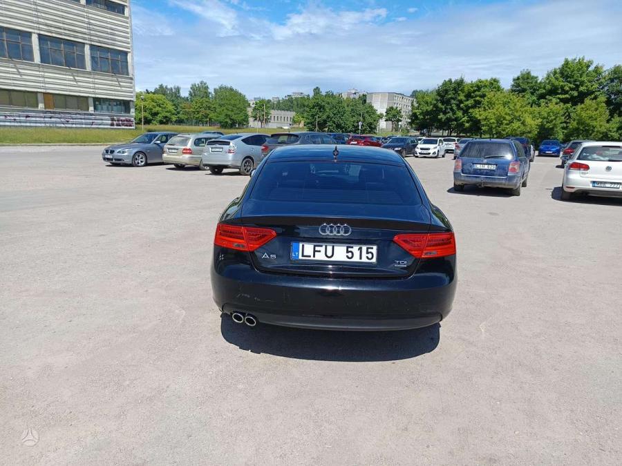 Черный Ауди A5 Sportback 2014 в Вильнюс, объемом двигателя 2.00 л и пробегом 257 тыс. км за 9800 €, фото 8 на AUTOMOTO.COM.LV