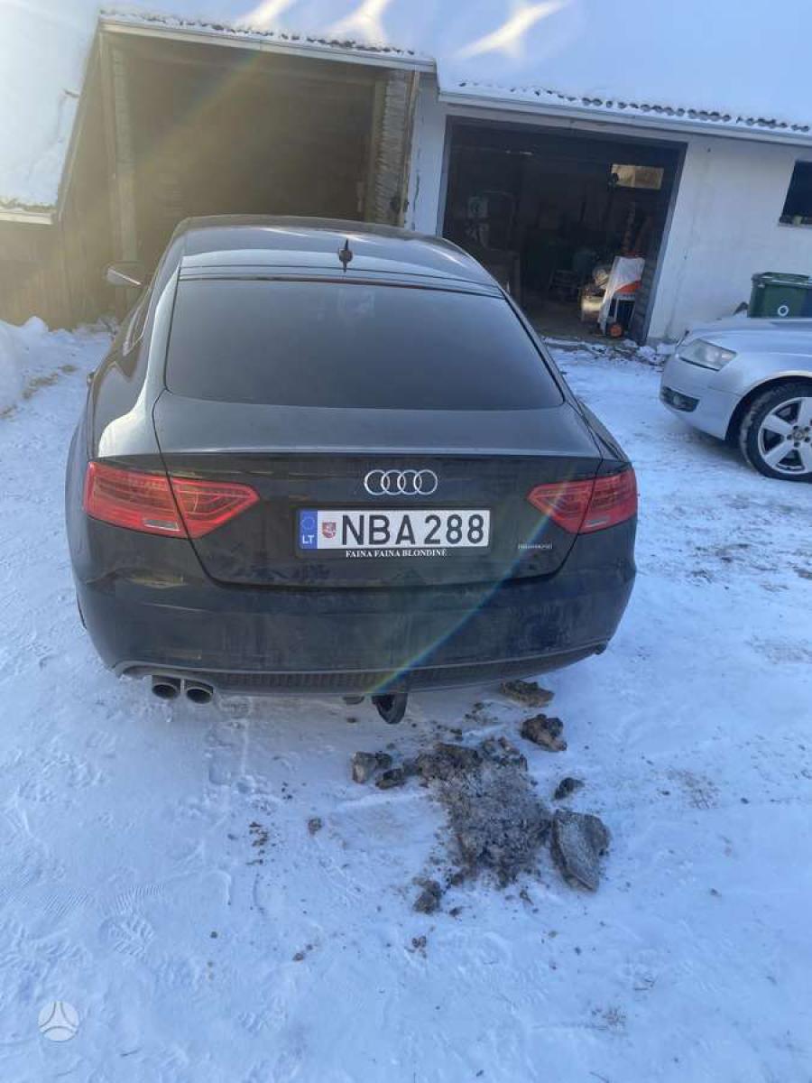 Black Audi A5 Sportback 2015 in Kaunas, with an engine capacity of 2.00 L and mileage of 234 thousand km for 4500 €, photo 1 on AUTOMOTO.COM.LV