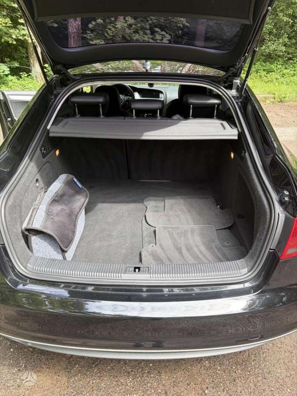 Черный Ауди A5 Sportback 2015 в Каунас, объемом двигателя 1.97 л и пробегом 270 тыс. км за 11500 €, фото 3 на AUTOMOTO.COM.LV