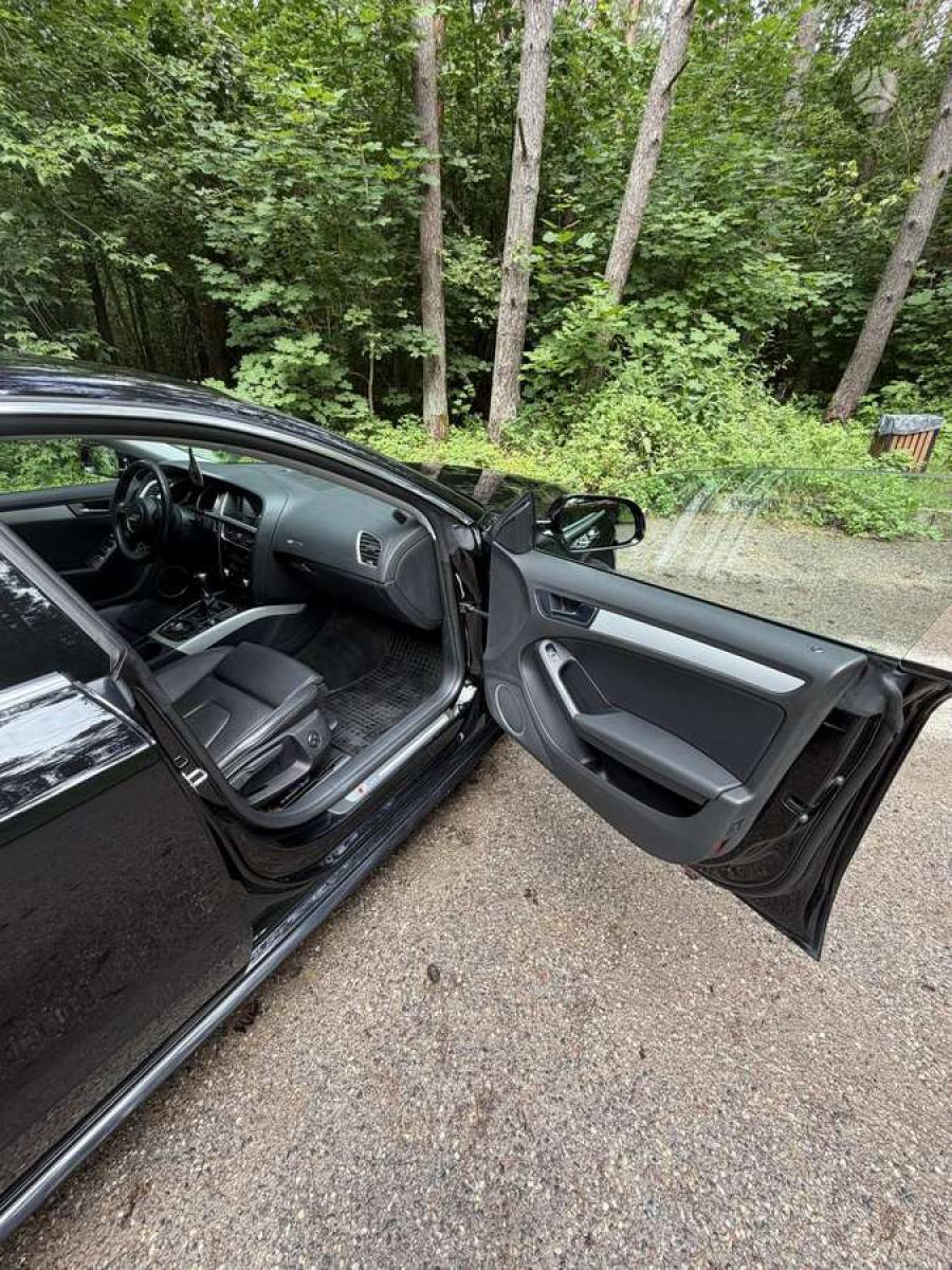Black Audi A5 Sportback 2015 in Kaunas, with an engine capacity of 1.97 L and mileage of 270 thousand km for 11500 €, photo 19 on AUTOMOTO.COM.LV