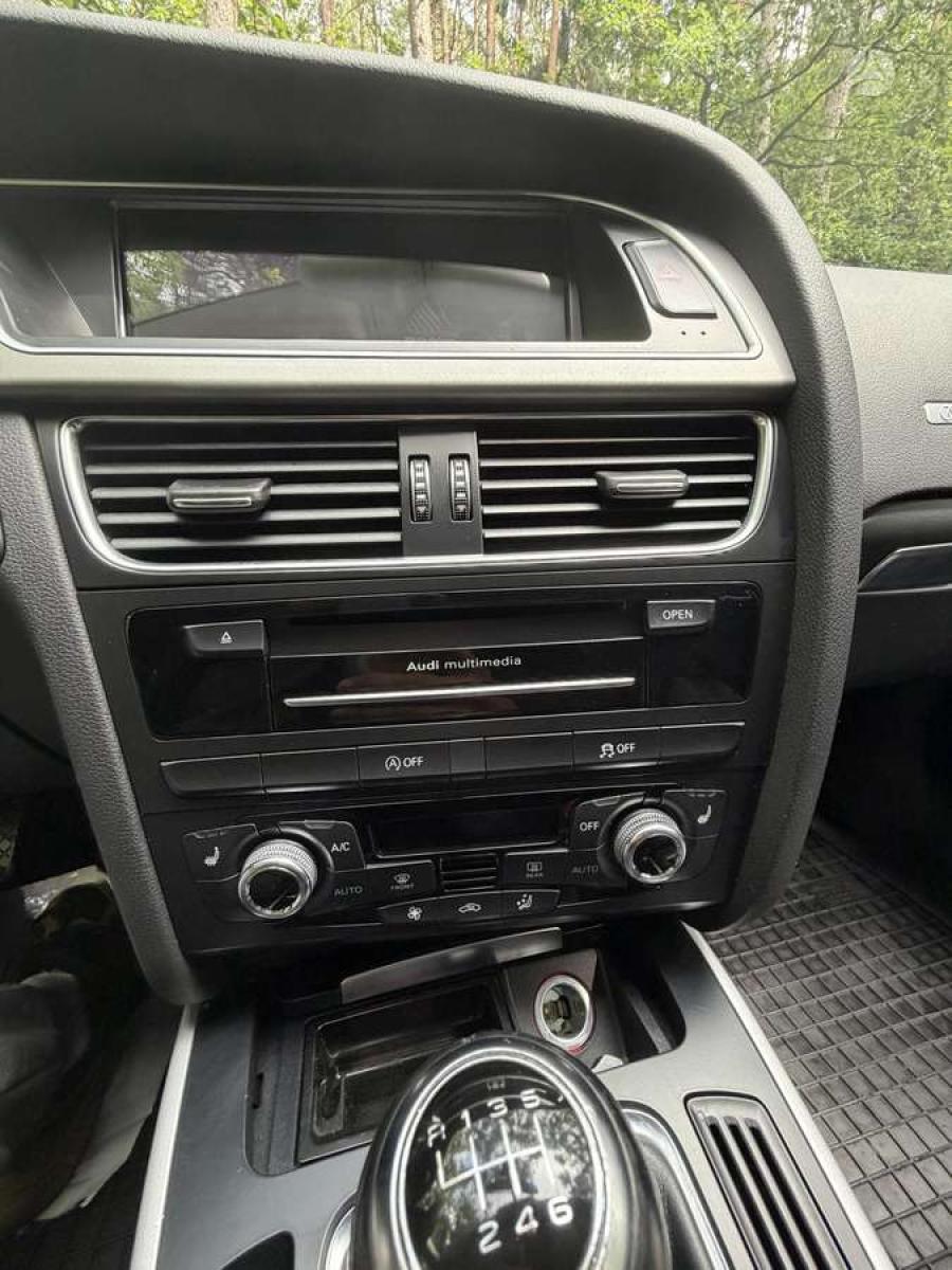 Black Audi A5 Sportback 2015 in Kaunas, with an engine capacity of 1.97 L and mileage of 270 thousand km for 11500 €, photo 23 on AUTOMOTO.COM.LV