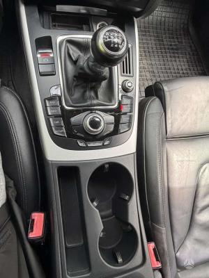 Black Audi A5 Sportback 2015 in Kaunas, with an engine capacity of 1.97 L and mileage of 270 thousand km for 11500 €, photo 27 on AUTOMOTO.COM.LV