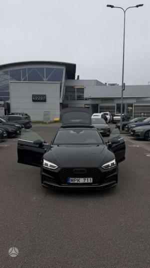 Black Audi A5 Sportback 2018 in Vilnius, with an engine capacity of 1.98 L and mileage of 135 thousand km for 17800 €, photo 4 on AUTOMOTO.COM.LV