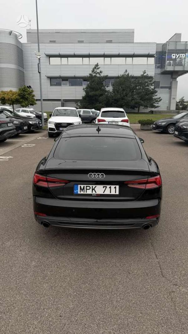Black Audi A5 Sportback 2018 in Vilnius, with an engine capacity of 1.98 L and mileage of 135 thousand km for 17800 €, photo 6 on AUTOMOTO.COM.LV