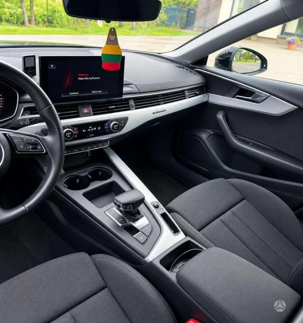 Черный Ауди A5 Sportback 2021 в Вильнюс, объемом двигателя 1.98 л и пробегом 115 тыс. км за 29900 €, фото 4 на AUTOMOTO.COM.LV
