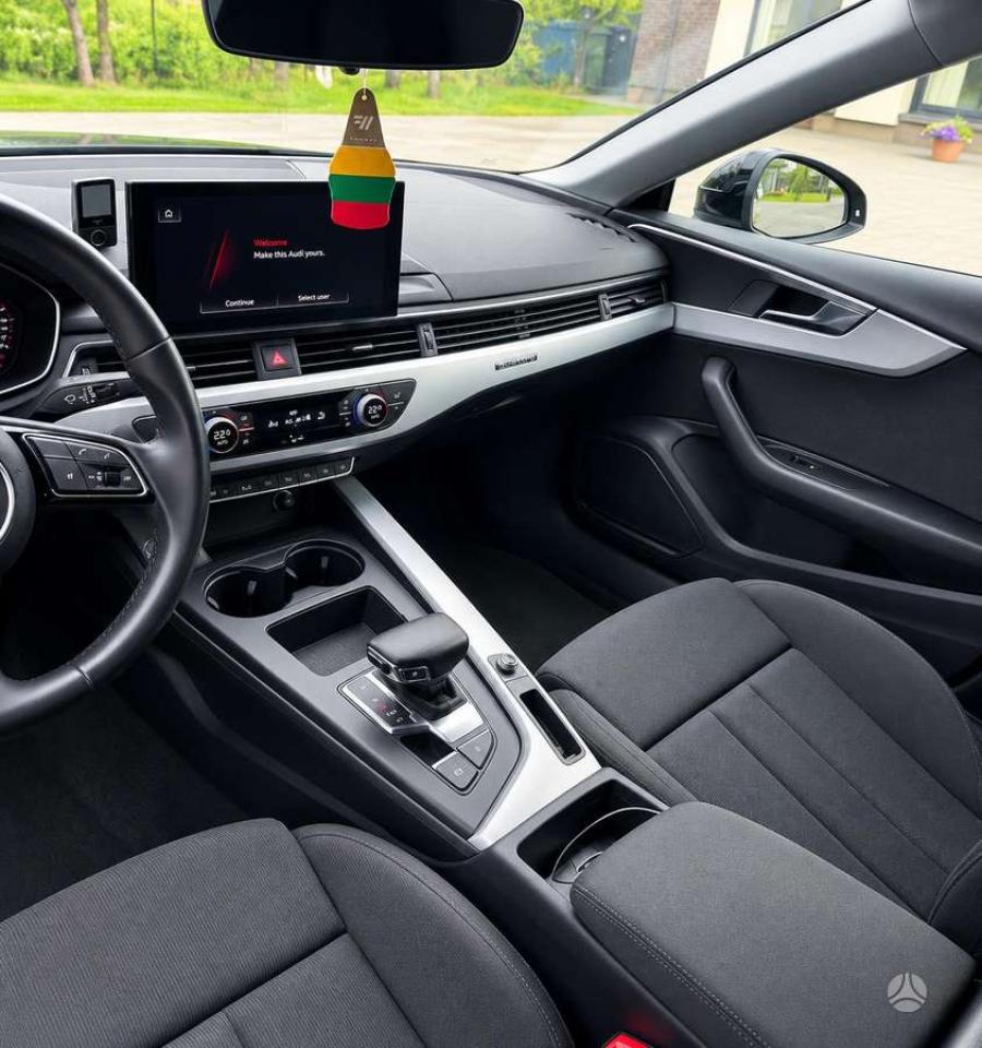 Black Audi A5 Sportback 2021 in Vilnius, with an engine capacity of 1.98 L and mileage of 115 thousand km for 29900 €, photo 5 on AUTOMOTO.COM.LV