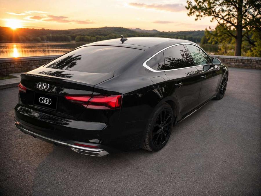 Black Audi A5 Sportback 2021 in Vilnius, with an engine capacity of 1.98 L and mileage of 115 thousand km for 29900 €, photo 6 on AUTOMOTO.COM.LV