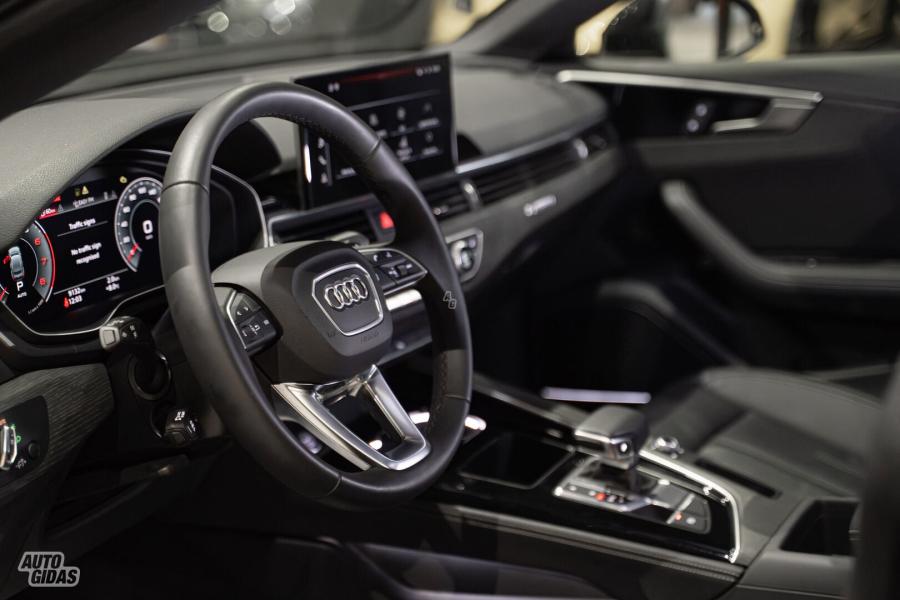 Black Audi A5 Sportback 2023 in Kaunas, with an engine capacity of 2.00 L and mileage of 10 thousand km for 25800 €, photo 9 on AUTOMOTO.COM.LV