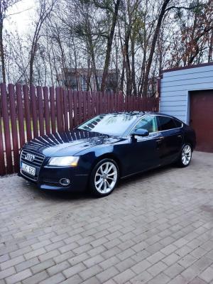 Blue Audi A5 Sportback 2010 in Kaunas, with an engine capacity of 2.00 L and mileage of 238 thousand km for 4400 €, photo 5 on AUTOMOTO.COM.LV