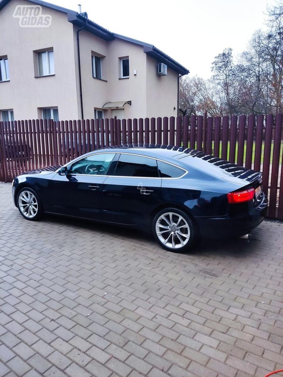 Blue Audi A5 Sportback 2010 in Kaunas, with an engine capacity of 2.00 L and mileage of 238 thousand km for 4400 €, photo 10 on AUTOMOTO.COM.LV