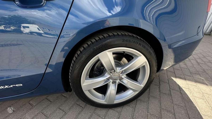 Blue Audi A5 Sportback 2011 in Marijampole, with an engine capacity of 2.97 L and mileage of 291 thousand km for 8700 €, photo 27 on AUTOMOTO.COM.LV