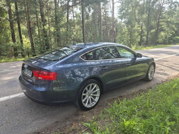 Blue Audi A5 Sportback 2015 in Taurage, with an engine capacity of 1.97 L and mileage of 250 thousand km for 10500 €, photo 5 on AUTOMOTO.COM.LV