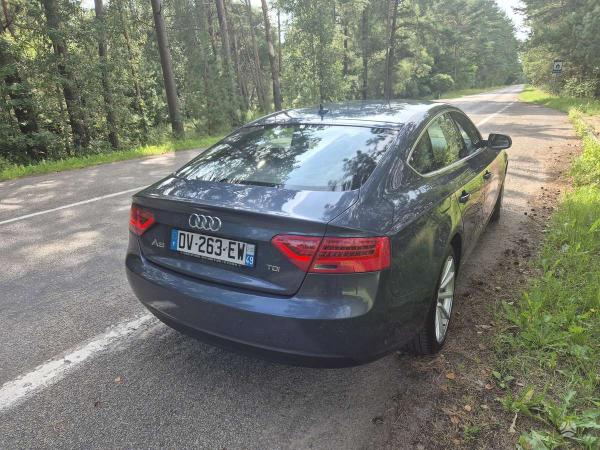 Blue Audi A5 Sportback 2015 in Taurage, with an engine capacity of 1.97 L and mileage of 250 thousand km for 10500 €, photo 6 on AUTOMOTO.COM.LV
