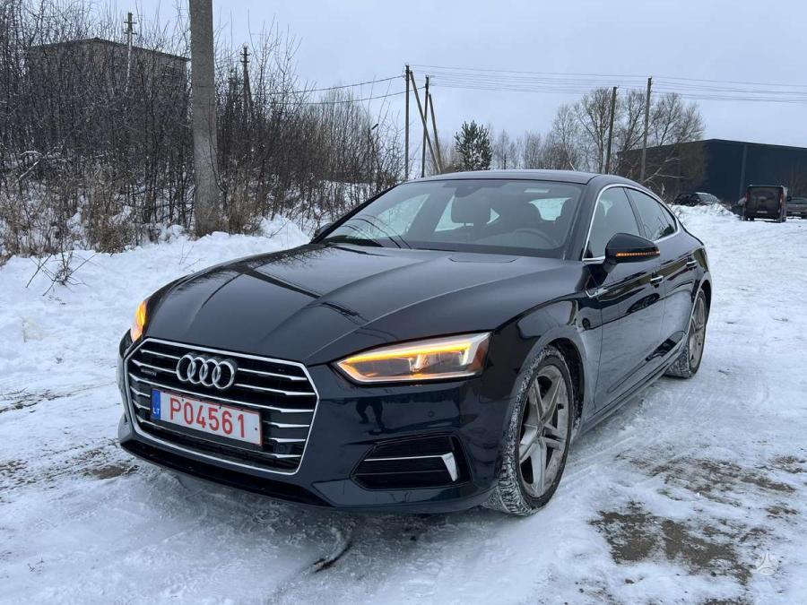 Blue Audi A5 Sportback 2018 in Vilnius, with an engine capacity of 1.98 L and mileage of 211 thousand km for 18300 €, photo 4 on AUTOMOTO.COM.LV