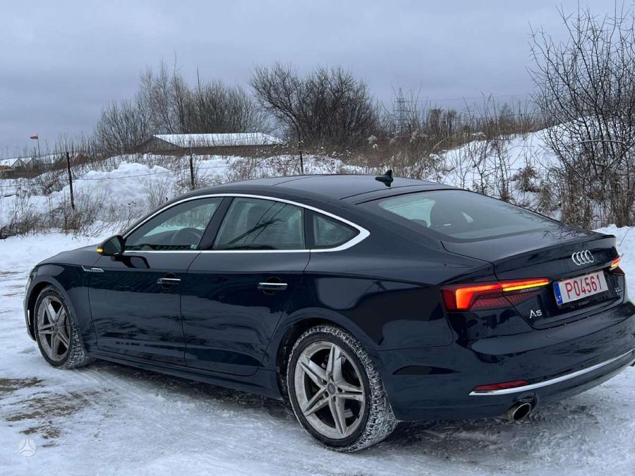 Blue Audi A5 Sportback 2018 in Vilnius, with an engine capacity of 1.98 L and mileage of 211 thousand km for 18300 €, photo 13 on AUTOMOTO.COM.LV