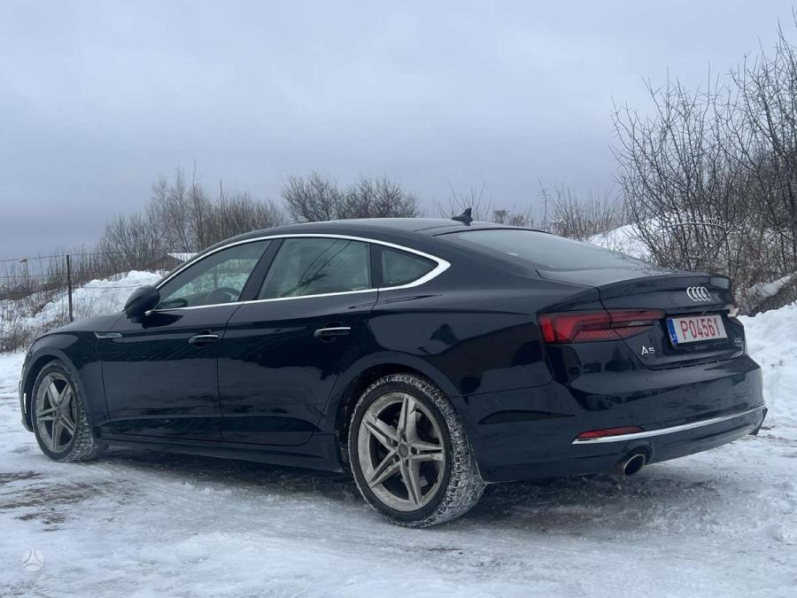 Blue Audi A5 Sportback 2018 in Vilnius, with an engine capacity of 1.98 L and mileage of 211 thousand km for 18300 €, photo 15 on AUTOMOTO.COM.LV