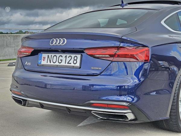 Zils Audi A5 Sportback 2020 Viļņa, ar dzinēja tilpumu 2.00 L un nobraukumu 35 tūkst. km par 15500 €, foto 3 vietnē AUTOMOTO.COM.LV