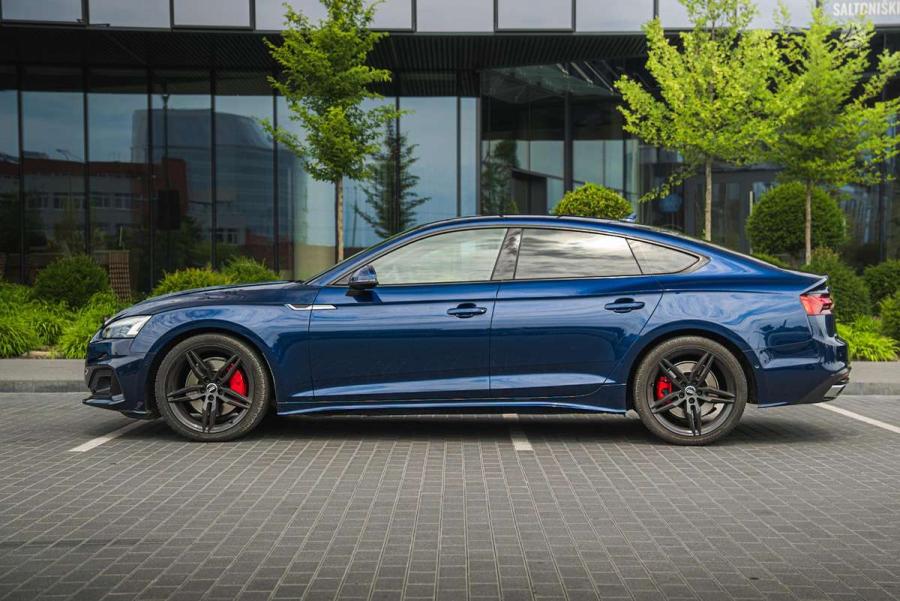 Синий Ауди A5 Sportback 2020 в Вильнюс, объемом двигателя 2.97 л и пробегом 153 тыс. км за 29500 €, фото 4 на AUTOMOTO.COM.LV