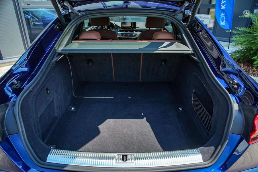 Blue Audi A5 Sportback 2021 in Kaunas, with an engine capacity of 1.97 L and mileage of 156 thousand km for 21750 €, photo 16 on AUTOMOTO.COM.LV