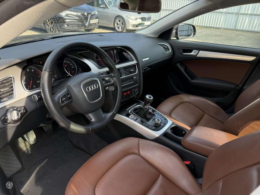 Brūns Audi A5 Sportback 2011 Kauņa, ar dzinēja tilpumu 1.80 L un nobraukumu 228 tūkst. km par 5950 €, foto 3 vietnē AUTOMOTO.COM.LV