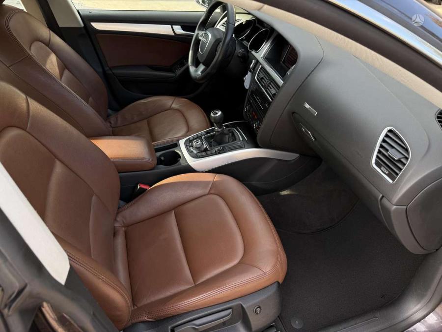 Brūns Audi A5 Sportback 2011 Kauņa, ar dzinēja tilpumu 1.80 L un nobraukumu 228 tūkst. km par 5950 €, foto 11 vietnē AUTOMOTO.COM.LV