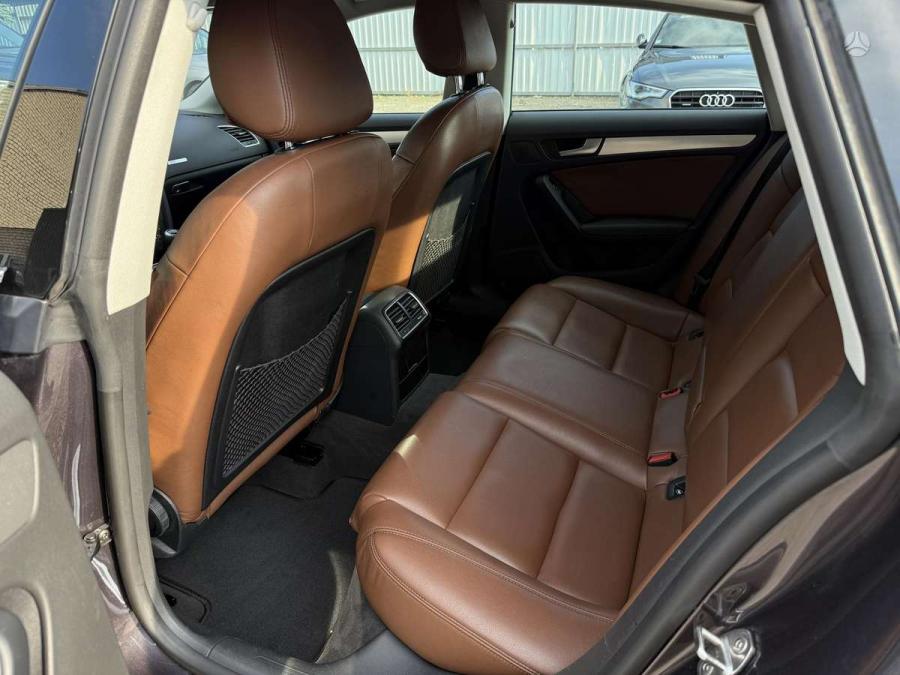 Brūns Audi A5 Sportback 2011 Kauņa, ar dzinēja tilpumu 1.80 L un nobraukumu 228 tūkst. km par 5950 €, foto 12 vietnē AUTOMOTO.COM.LV