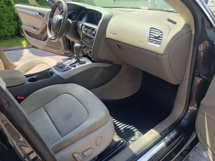 Коричневый Ауди A5 Sportback 2011 в Каунас, объемом двигателя 2.00 л и пробегом 252 тыс. км за 4650 €, фото 13 на AUTOMOTO.COM.LV