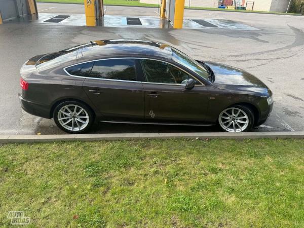 Audi A5 Sportback 2011 Utena vietnÄ BrÅ«ns Audi A5 Sportback 2011 Utena, ar dzinÄja tilpumu 1.80 L un nobraukumu 156 tÅ«kst. km par 6400 ā¬, foto 1 vietnÄ AUTOMOTO.COM.LV