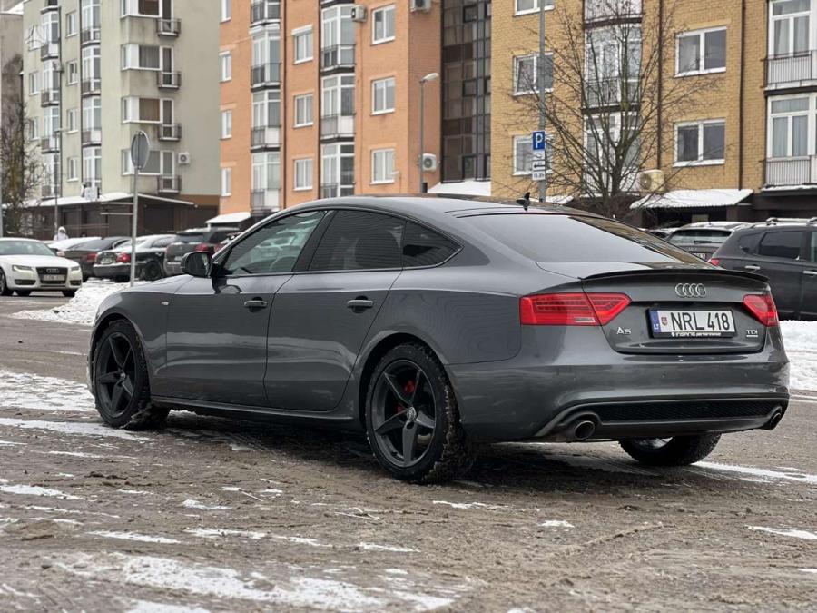 Brown Audi A5 Sportback 2013 in Vilnius, with an engine capacity of 2.97 L and mileage of 186 thousand km for 10500 €, photo 7 on AUTOMOTO.COM.LV