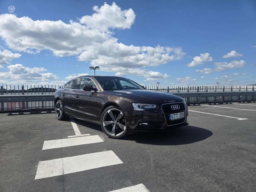 Brown Audi A5 Sportback 2013 in Vilnius, with an engine capacity of 1.80 L and mileage of 159 thousand km for 8500 €, photo 1 on AUTOMOTO.COM.LV