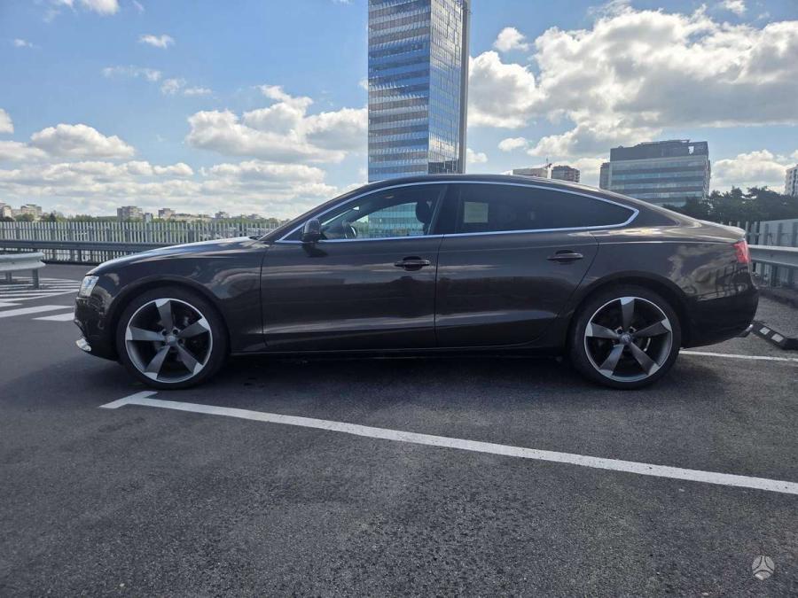 Brown Audi A5 Sportback 2013 in Vilnius, with an engine capacity of 1.80 L and mileage of 159 thousand km for 8500 €, photo 7 on AUTOMOTO.COM.LV