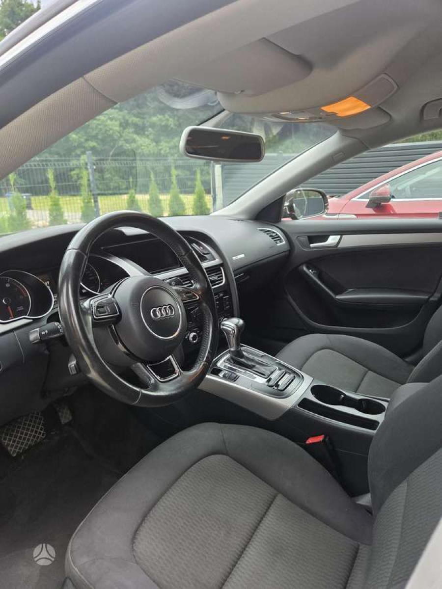 Brown Audi A5 Sportback 2013 in Vilnius, with an engine capacity of 1.80 L and mileage of 159 thousand km for 8500 €, photo 10 on AUTOMOTO.COM.LV