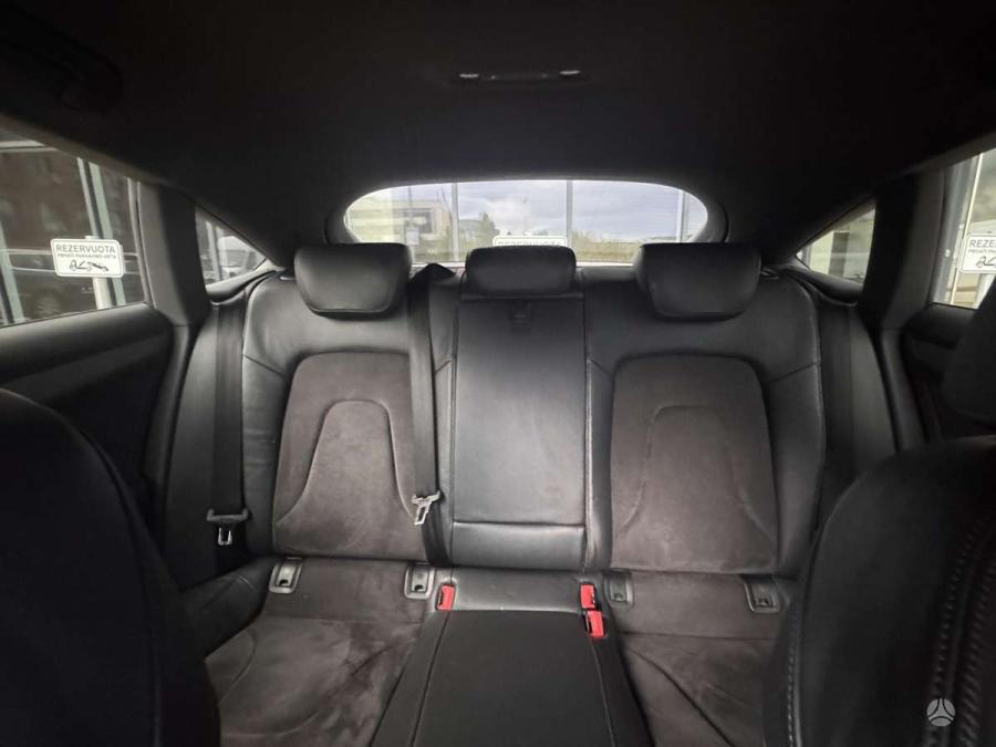 Brown Audi A5 Sportback 2013 in Vilnius, with an engine capacity of 1.97 L and mileage of 231 thousand km for 9700 €, photo 16 on AUTOMOTO.COM.LV