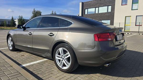 Brown Audi A5 Sportback 2013 in Kaunas, with an engine capacity of 2.97 L and mileage of 212 thousand km for 12000 €, photo 5 on AUTOMOTO.COM.LV