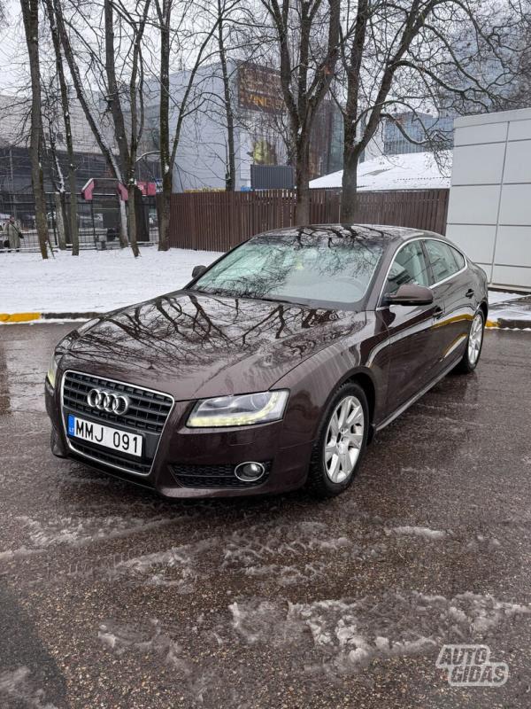 Brūns Audi A5 Sportback 2011 Viļņa, ar dzinēja tilpumu 2.00 L un nobraukumu 270 tūkst. km par 7800 €, foto 1 vietnē AUTOMOTO.COM.LV
