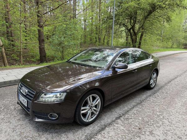 Brown Audi A5 Sportback 2012 in Vilnius, with an engine capacity of 2.00 L and mileage of 234 thousand km for 6900 €, photo 8 on AUTOMOTO.COM.LV