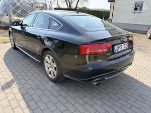 Zaļš Audi A5 Sportback 2010 Viļņa, ar dzinēja tilpumu 2.00 L un nobraukumu 170 tūkst. km par 8000 €, foto 2 vietnē AUTOMOTO.COM.LV