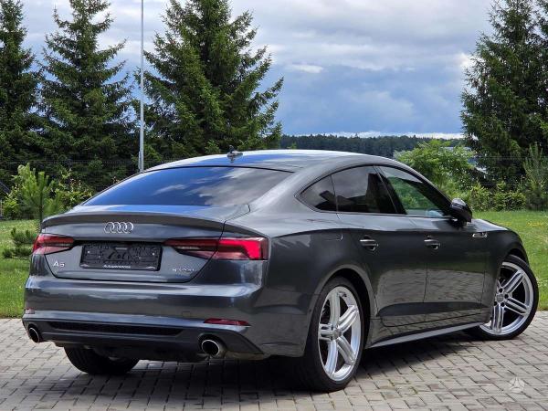 Pelēks Audi A5 Sportback 2017 Kauņa, ar dzinēja tilpumu 2.00 L un nobraukumu 269 tūkst. km par 16999 €, foto 2 vietnē AUTOMOTO.COM.LV